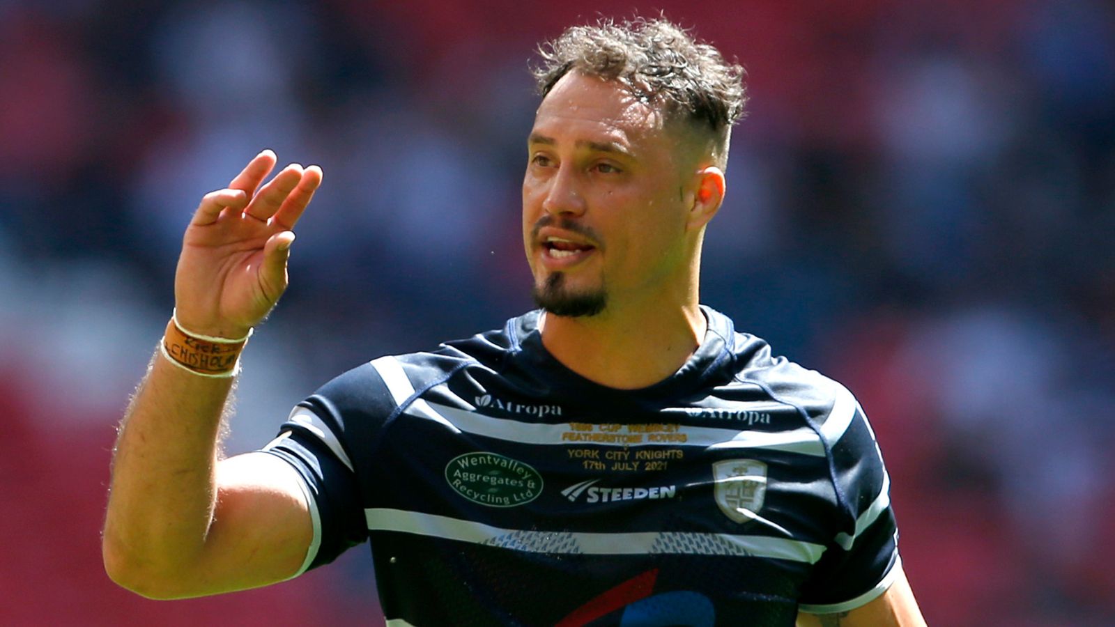 Million Pound Game 2021: Old friends do battle as Featherstone Rovers ...