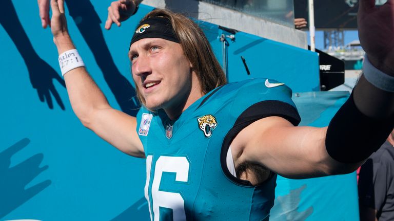 Trevor Lawrence, Christian McCaffrey and Justin Fields suffer injuries ...