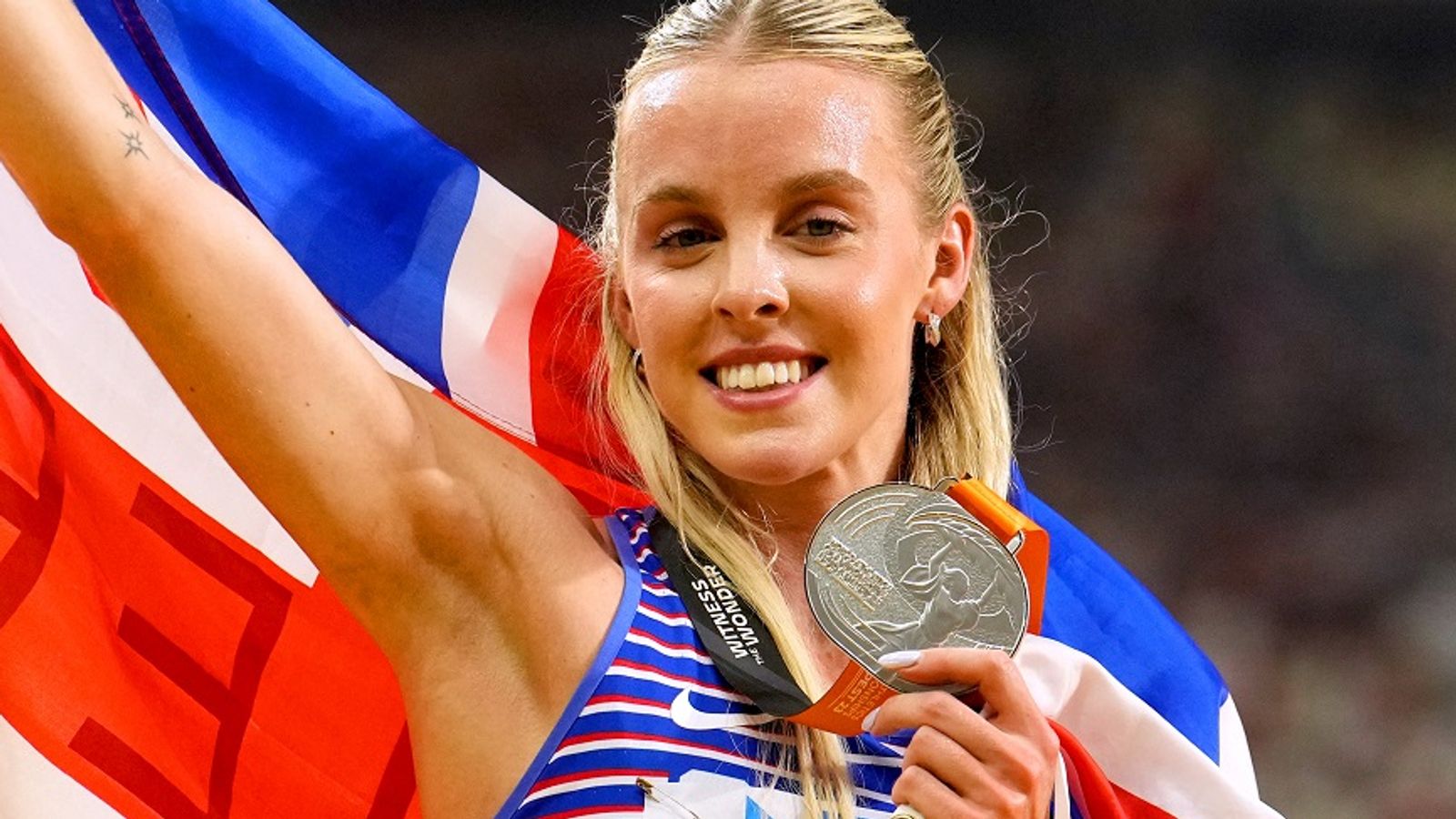 'Keep reeling in medals!' Keely Hodgkinson inspired by Mo Farah and ...